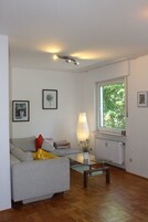 Apartamento | Área de estar | TV de tela plana