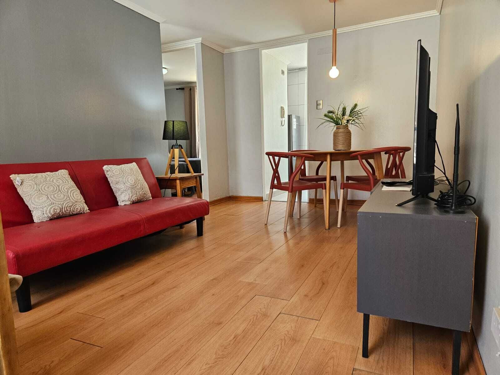Apartamento superior, 2 quartos | Área de estar | Smart TV, Netflix