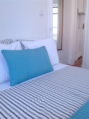 Apartamento, 2 quartos (4 Guests) | 2 quartos, com decoração personalizada, com mobília individualizada 