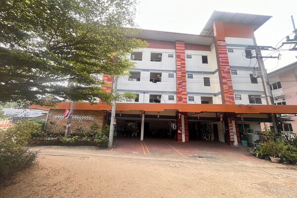 The First Resident Lamphun - Mueang Lamphun District