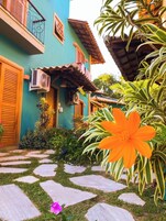 Fachada da propriedade