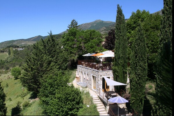 Terre Des Baronnies. Cabanes - Hautes-Alpes