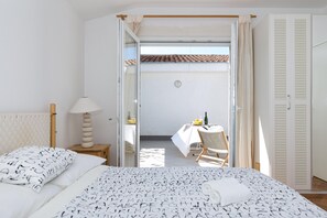 Villa, 5 quartos | 5 quartos, berços/camas para crianças grátis, Wi-fi grátis 