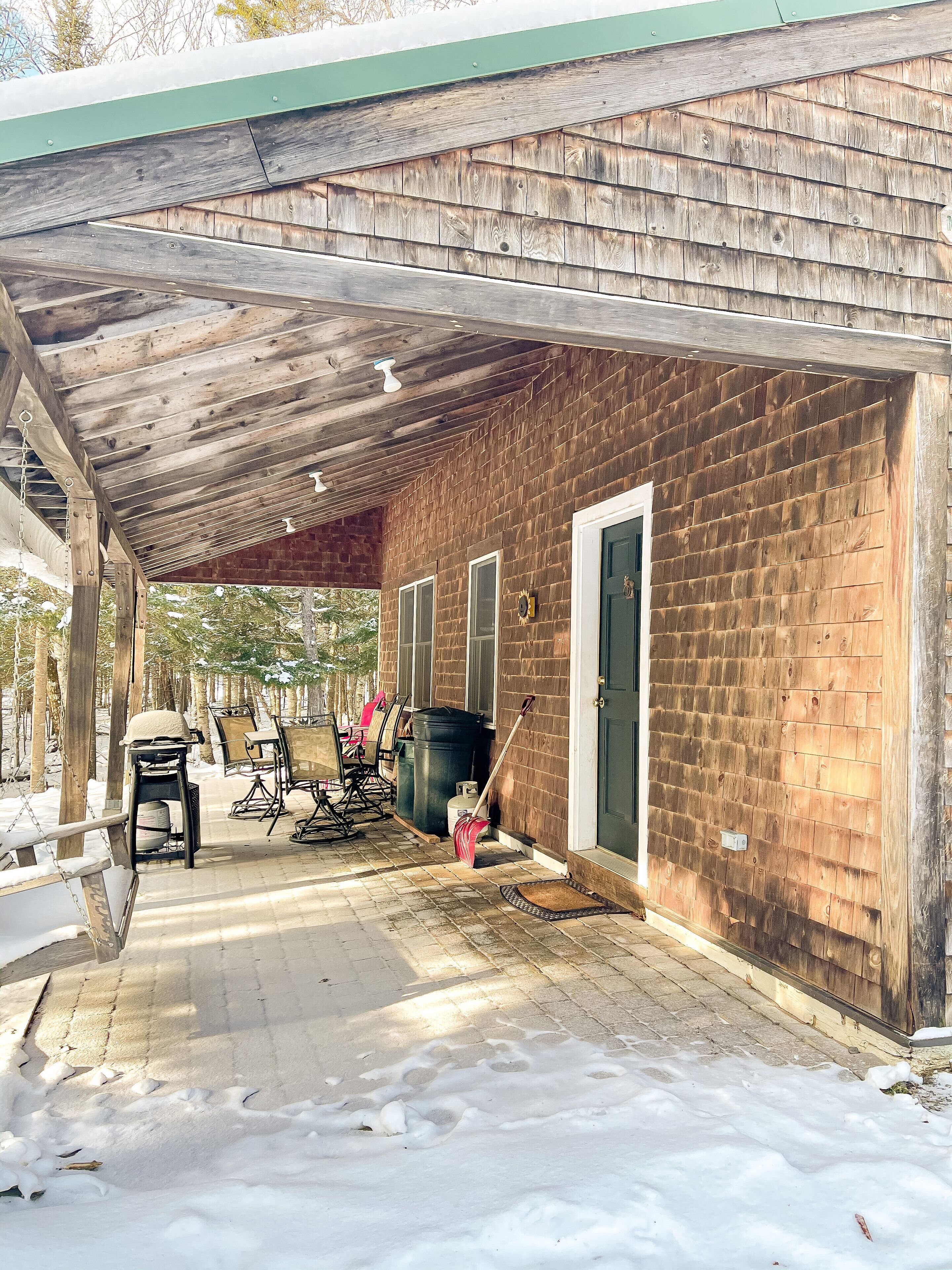 12 Best Pet-Friendly Cabins Near Moosehead Lake, Maine - Updated 2024 ...