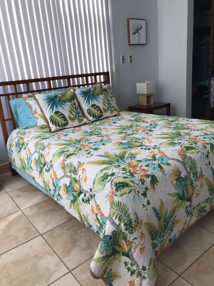 Condominio Espacioso Renovado A Pocos Pasos De La Playa Con Hermosa Piscina - Playa Langosta