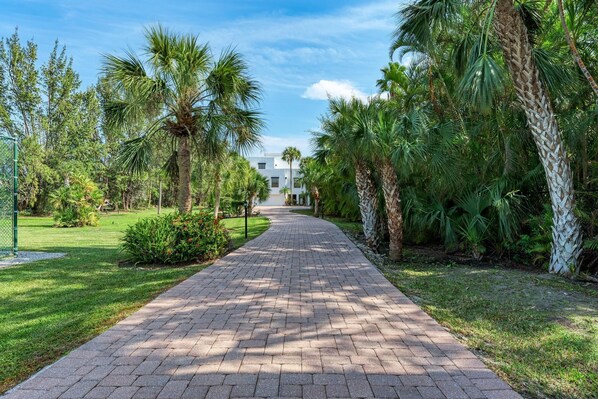 Hidden Bay/Beach Paradise - Longboat Key | Vrbo
