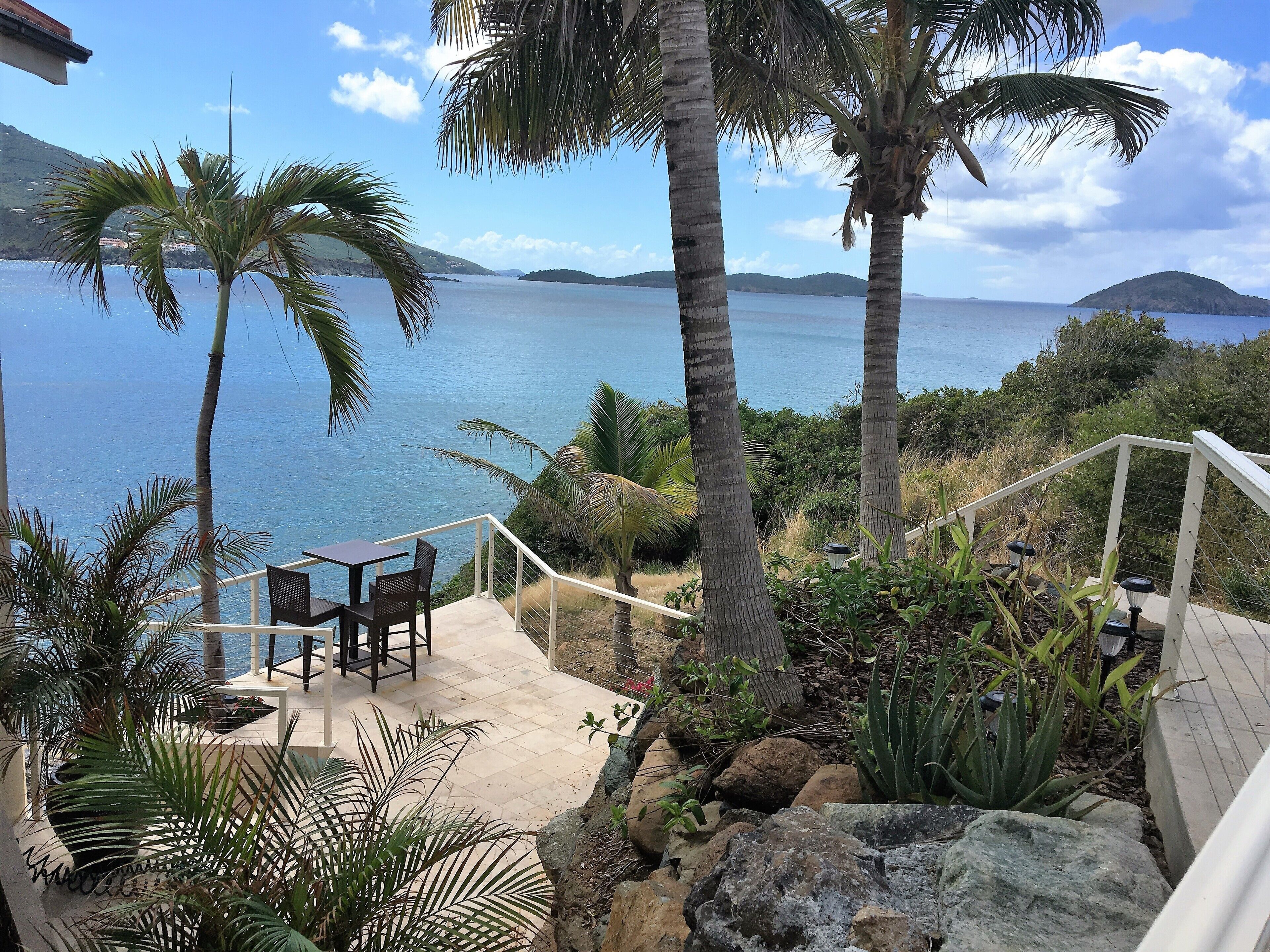 10 Stunning Vrbo Rentals In St. Thomas | TravelAwaits