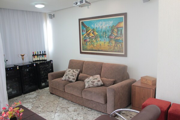 140 M² 3 Bedrooms, 150m From The Largest Recreational Park In The State On Camburi Beach - Vitoria