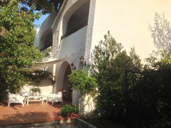 Villa En El Mar En Una Elegante Residencia En Peschici Gargano - Peschici