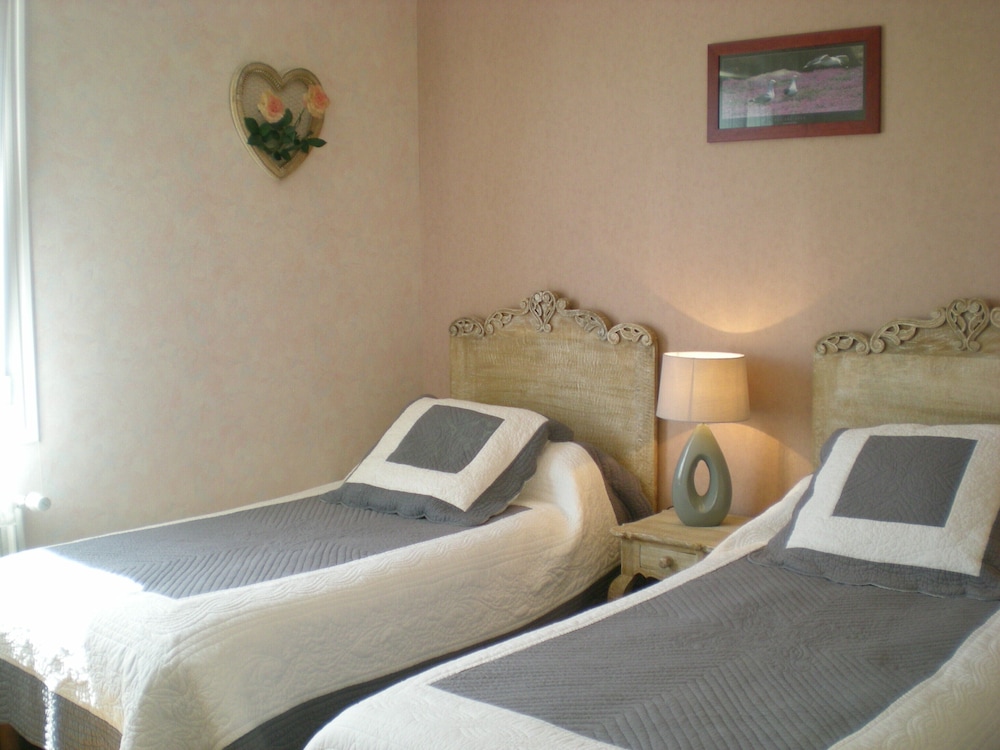 Angenehmes Haus In Perros-guirec 900m Strand Und Stadt Gebühren Inbegriffen & Wifi - Perros-Guirec