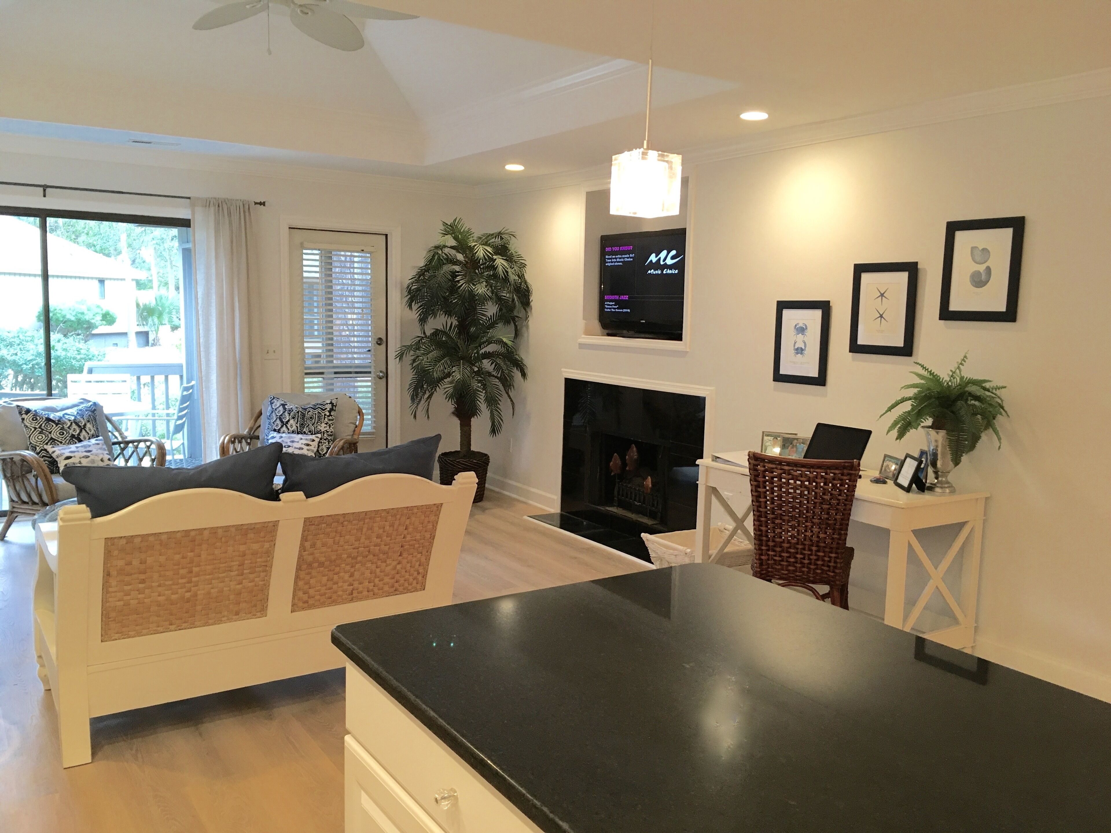 Tranquil Escape, Beautiful Lagoon View & Community Pool! - South Carolina