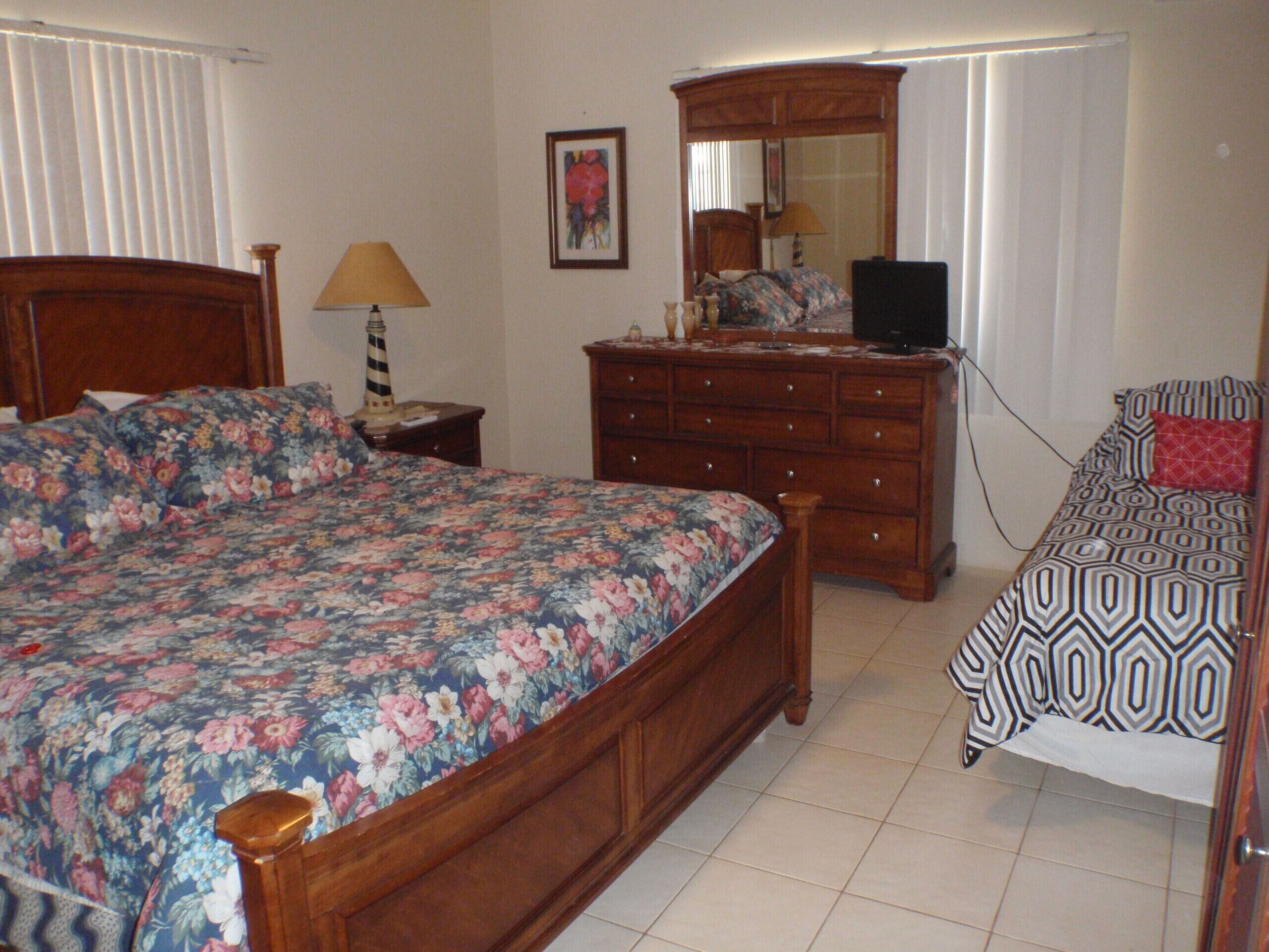 10 Amazing And Affordable Vrbo Rentals In Aruba | TravelAwaits