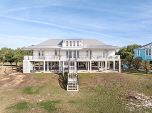 Beachfront Property in Ocean Springs, Overlooking the Gulf of Mexico ...