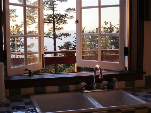 Ocean View French Country Cottage, Charming & Tranquil, Beach! - Carmel ...