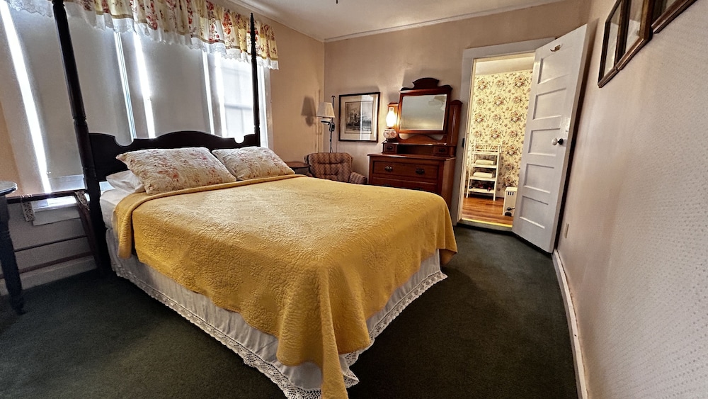 The Best Historic District Victorian Cottage In Eureka Springs - Arkansas