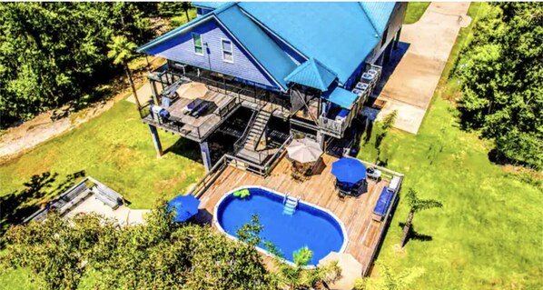 Private Mini Resort! Pool, Hot Tub, Pool Table, on River, + more - Book ...