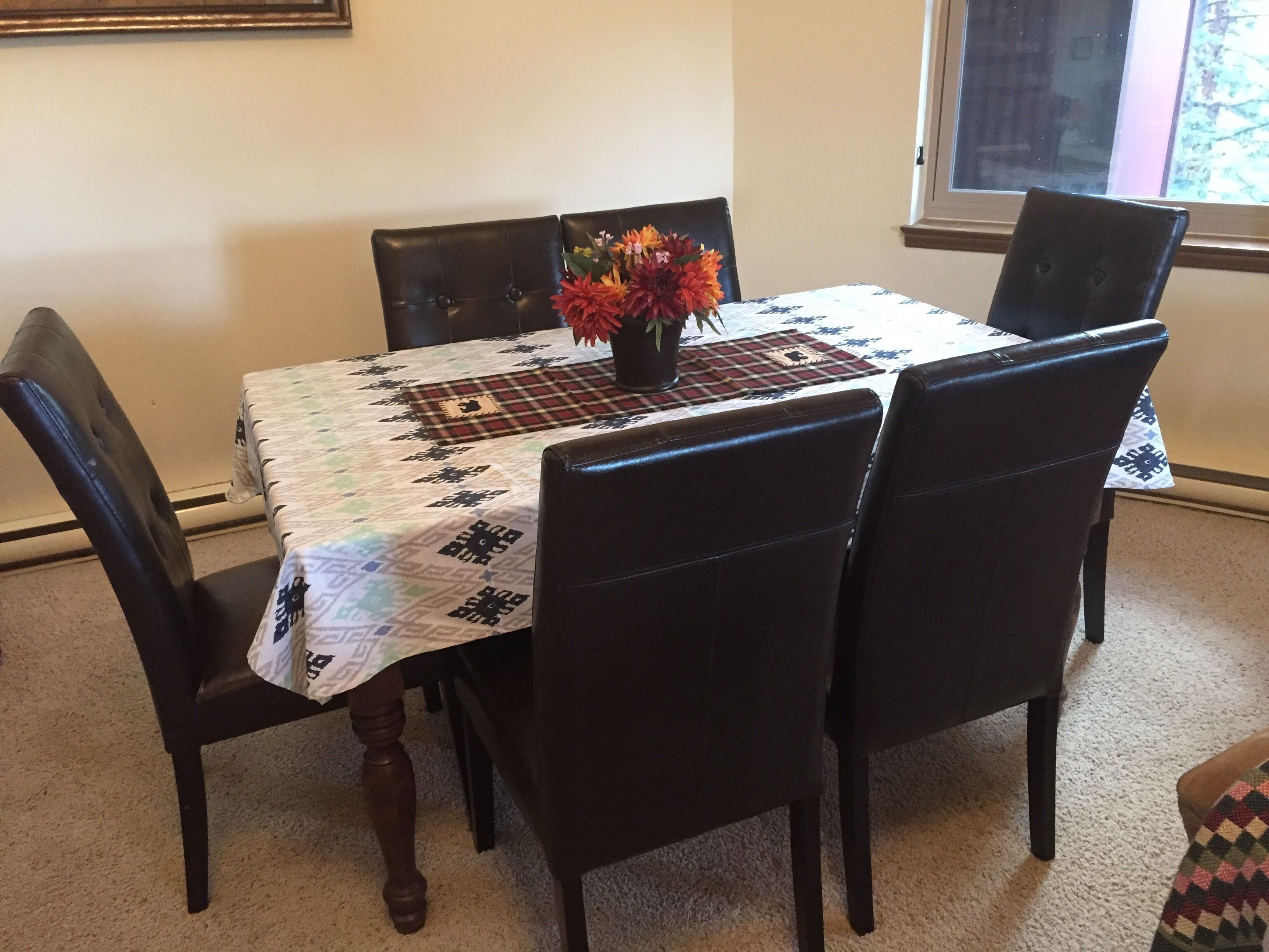 Tyra Summit 1 Condo, Ski in/ Ski Out, on 4 O'Clock Ski Run. 3 BR/ 2.5 ...