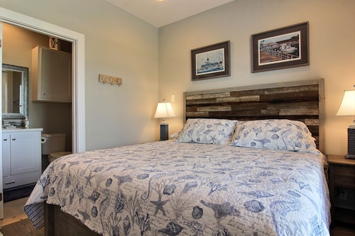 Sea Gypsy, 4 Bedroom Home At Ocean Village In Port Aransas! - Port Aransas, TX