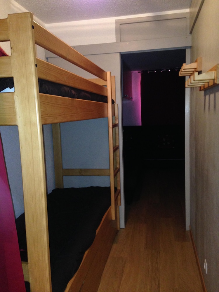 Apartment Resort-centre-pieds Des Pistes - Res. La Roche Blanche Sleeps 5 - Val Thorens