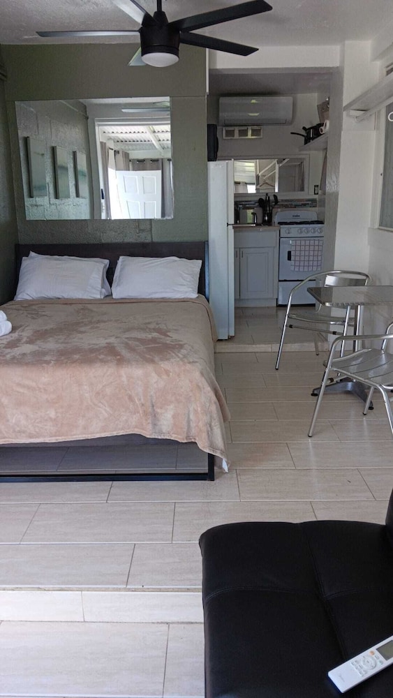 Amazing Views Bright Airy Studio Ac Wifi Generator - Charlotte Amalie