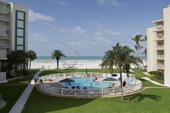 Gulf-Side Beautiful Condo with Pool Overlooking the Gulf! - Siesta Key ...