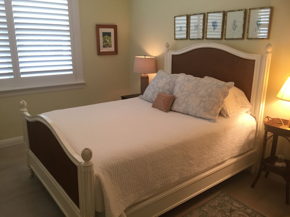 Sunrise Haven - Maison 306 - Beach, Pool, Hot Tub, Kayaks, Sups & Day Dock - Islamorada, FL