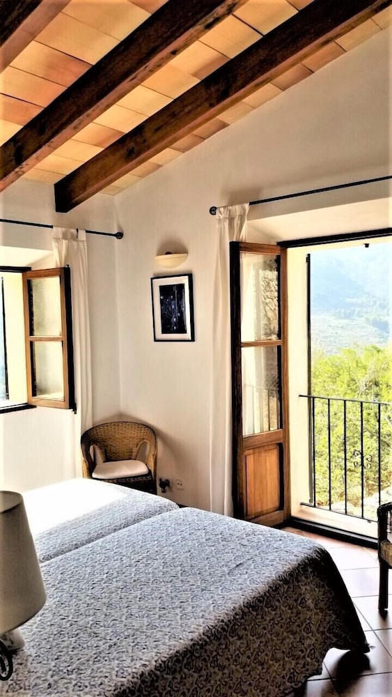 Beatiful And Peaceful Villa With Amazing Views Into The Mountains - Port de Sóller