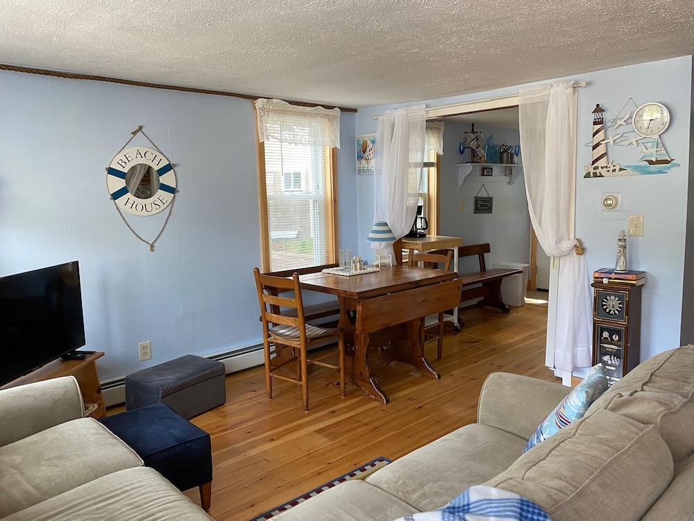 15a Great Location! 5 Min Walk To Beach/pier-cottage Sleeps 6;12 W/back Unit - Carousel, Old Orchard Beach