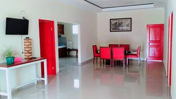Villa, 5 quartos | Quartos insonorizados, Wi-fi grátis, roupa de cama fornecida