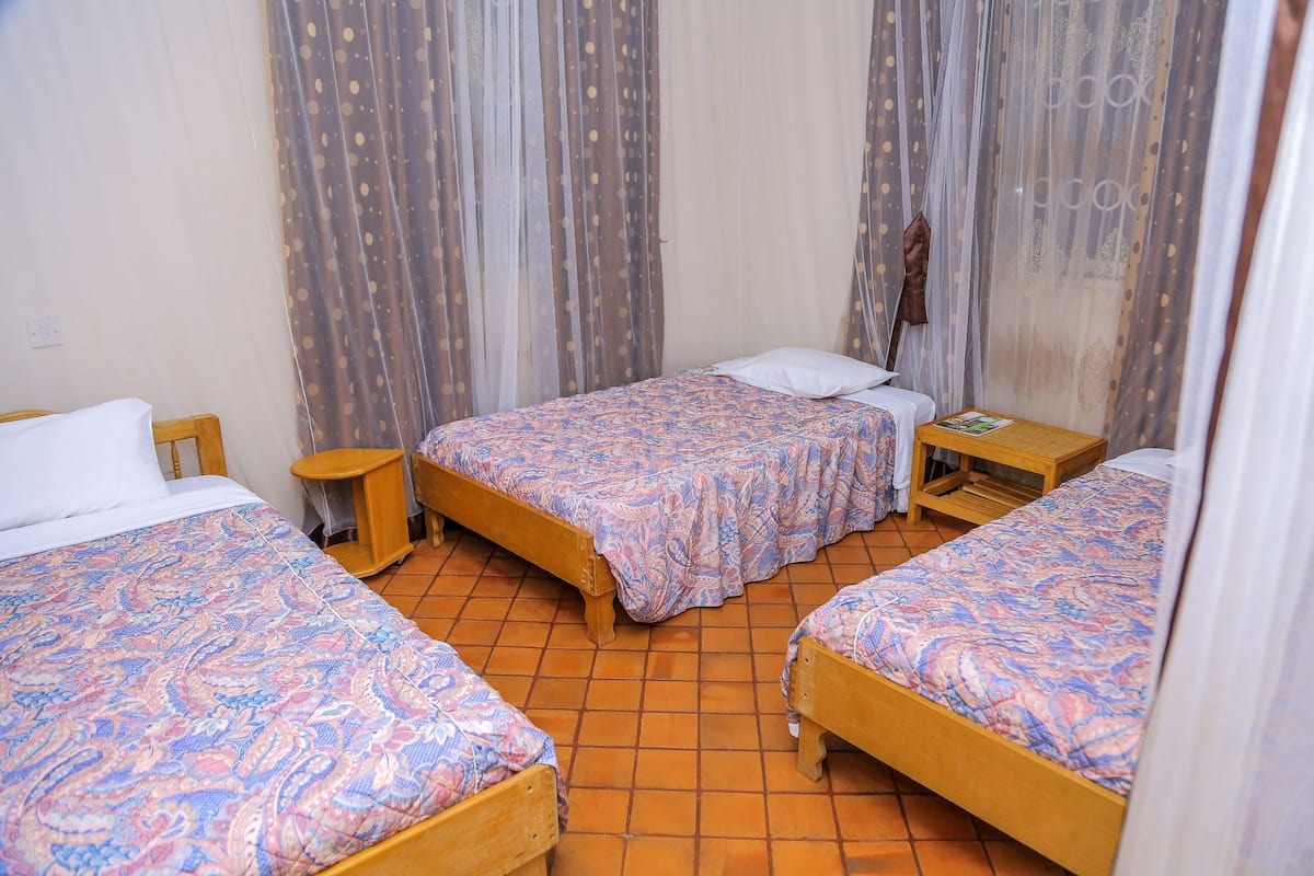 Quarto triplo | Wi-Fi de cortesia