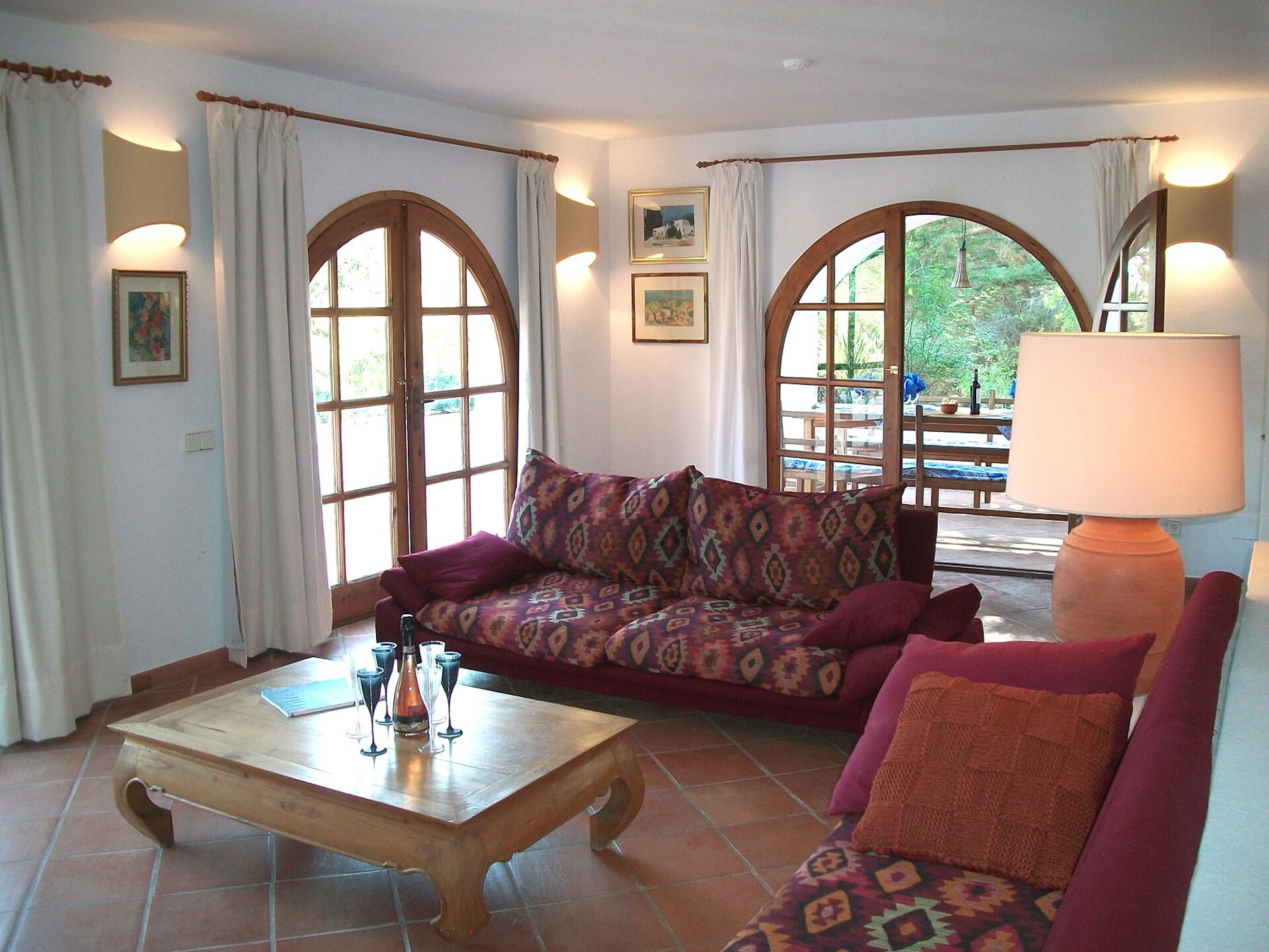 Villa Parfaite Pour Famille, Avec Piscine Privée, Propriété Clôturée, Lieu Calme - Santa Eulària des Riu