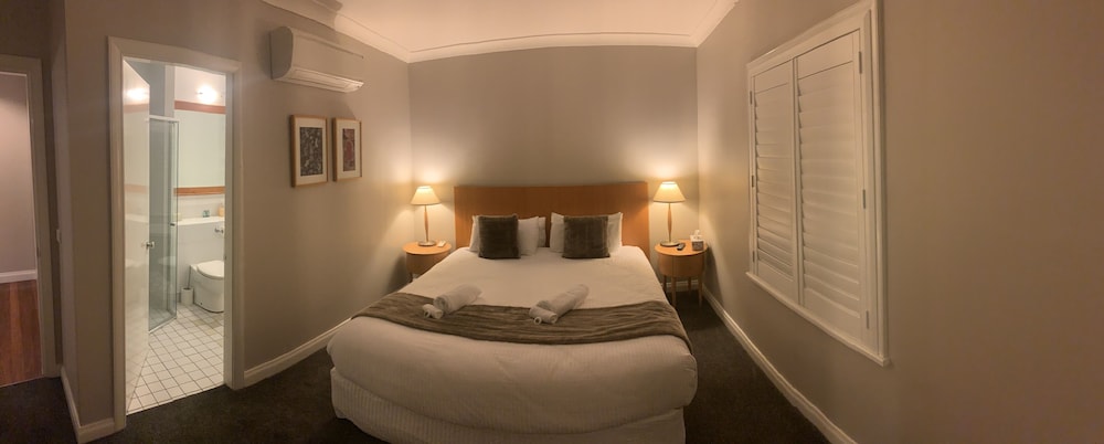 Villa Premiere - Cypress Lakes Resort - Hunter Valley