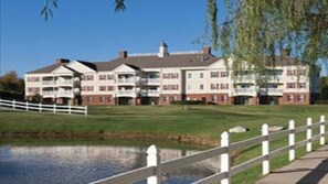 Family fun in the heart of Williamsburg at Governors Green 2 Bd / 2 ...