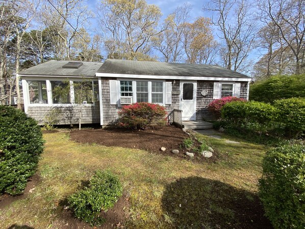 Enjoy this Hidden Hideaway in a prime, quiet location! - North Eastham ...