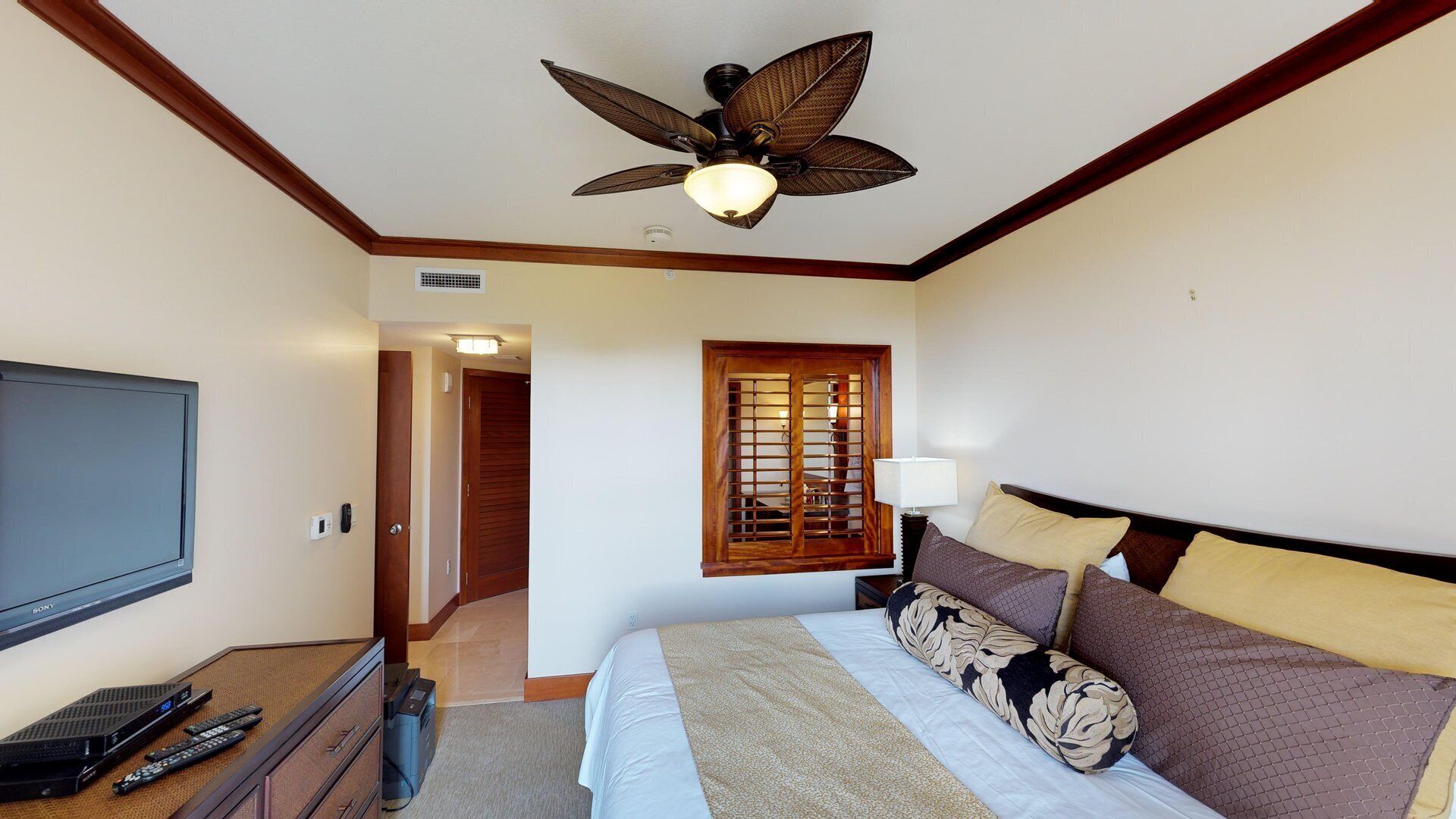 Luxury 3 Bed, 3 Bath Beach Tower B-503 Great Ocean And Pool Views - Mililani, HI