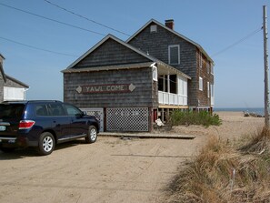Beachfront cottage on Historic Circle Beach - Madison | Vrbo