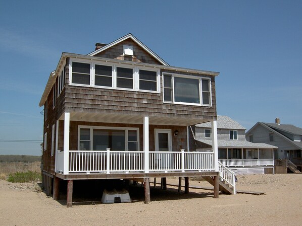 Beachfront cottage on Historic Circle Beach - Madison | Vrbo