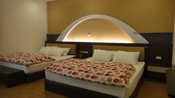 Secretária, cortinas/cortinados opacos, quartos insonorizados 