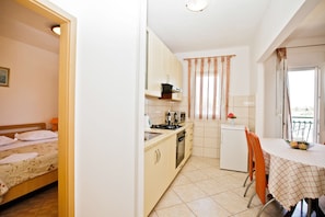 Apartamento, 1 quarto, varanda (1st Floor) | Roupa de alta qualidade, quartos insonorizados, ferro/tábua de engomar