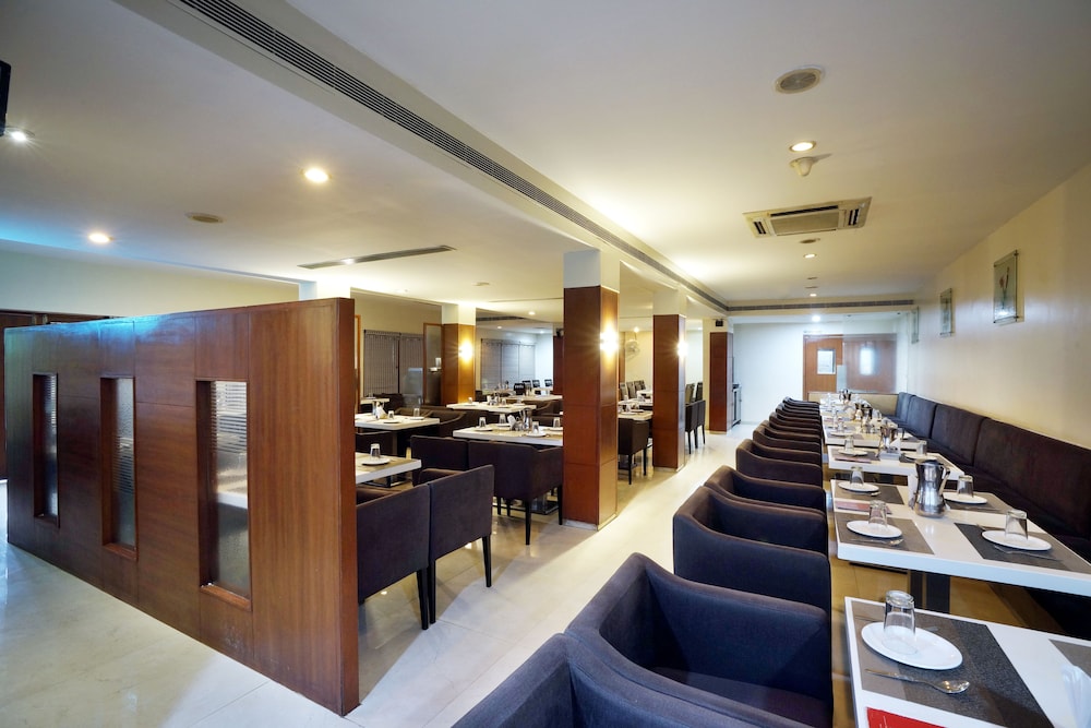 Hotel Geetha Regency - Guntur