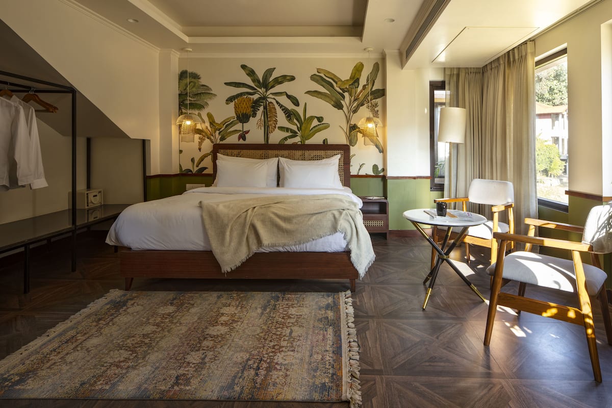 Quarto superluxo | Frigobar, escrivaninha, quartos à prova de som, Wi-Fi de cortesia