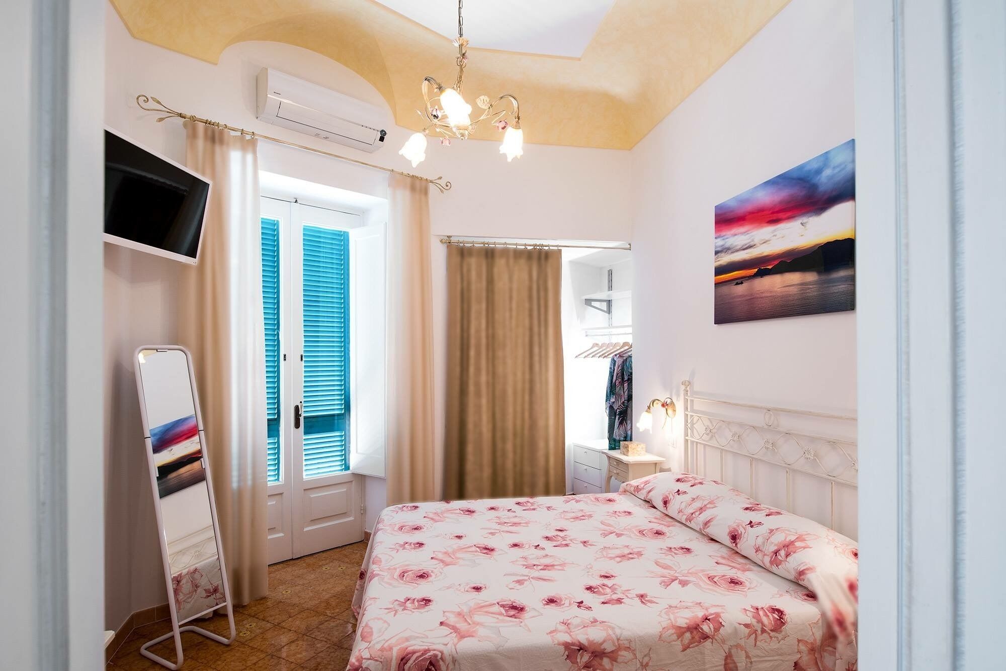 15 Most Popular International Vacation Rentals (2022) | TravelAwaits