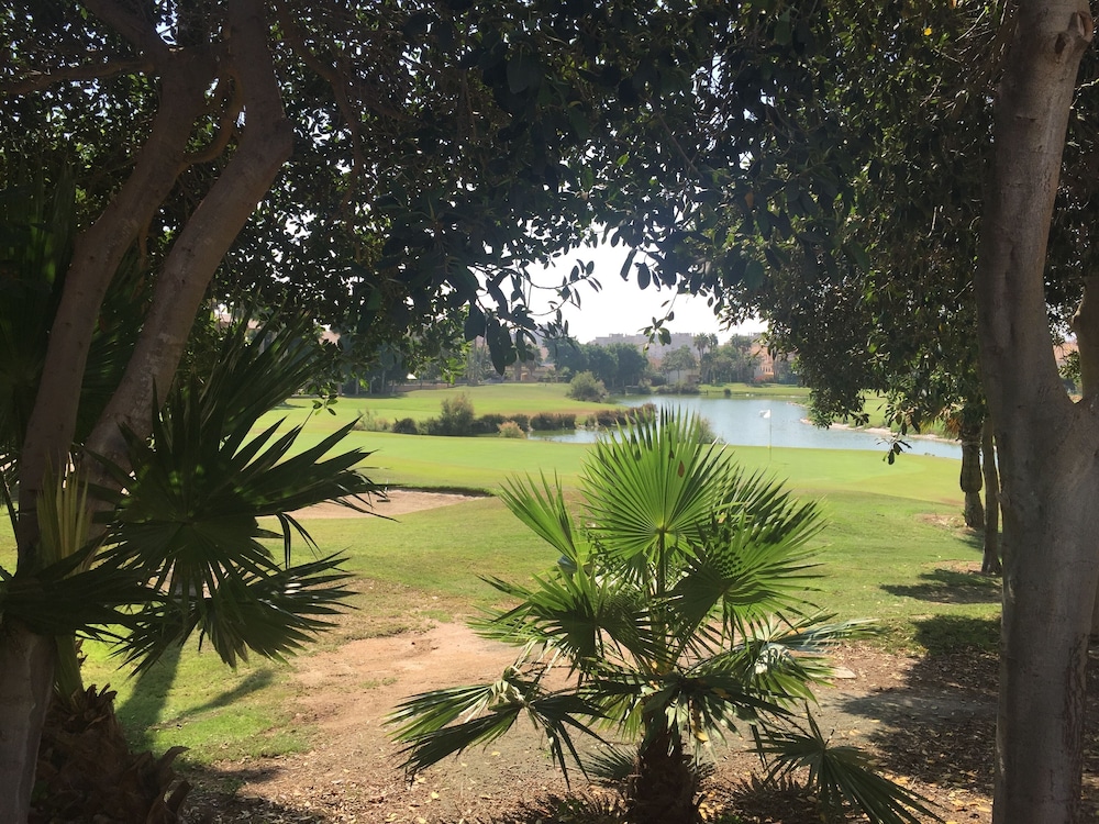 Moderno Bungalow De Lujo Con Piscina Excelente Ubicación Para Las Vacaciones De Golf Y Playa - Alicante
