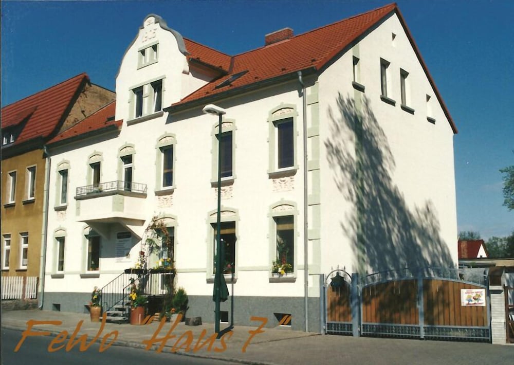 Cozy, Quiet Apartment Near Spreewald, Central Location, Pets Welcome - Brandenburg