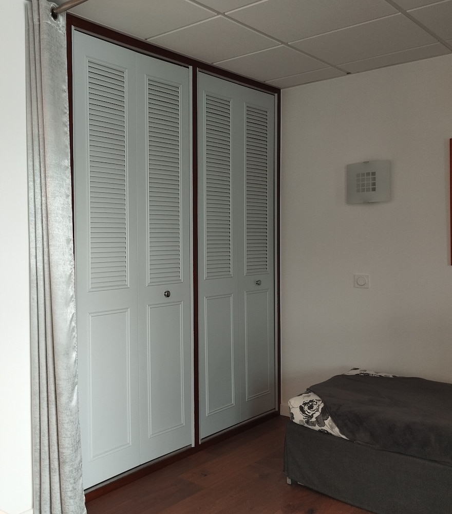 3 Minutes From The Beach, Grd Standing Apartment, Veranda, Terrace, Parking - Perros-Guirec