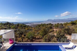 Villa, 3 quartos, piscina privativa | Vista do quarto