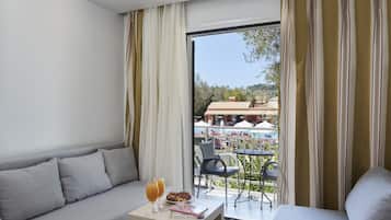 1 quarto, roupas de cama premium, cofres nos quartos, escrivaninha