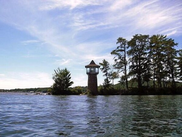 Spindle Point - Charming Winnipesaukee Lakeside Home (Nh) - Meredith | Vrbo