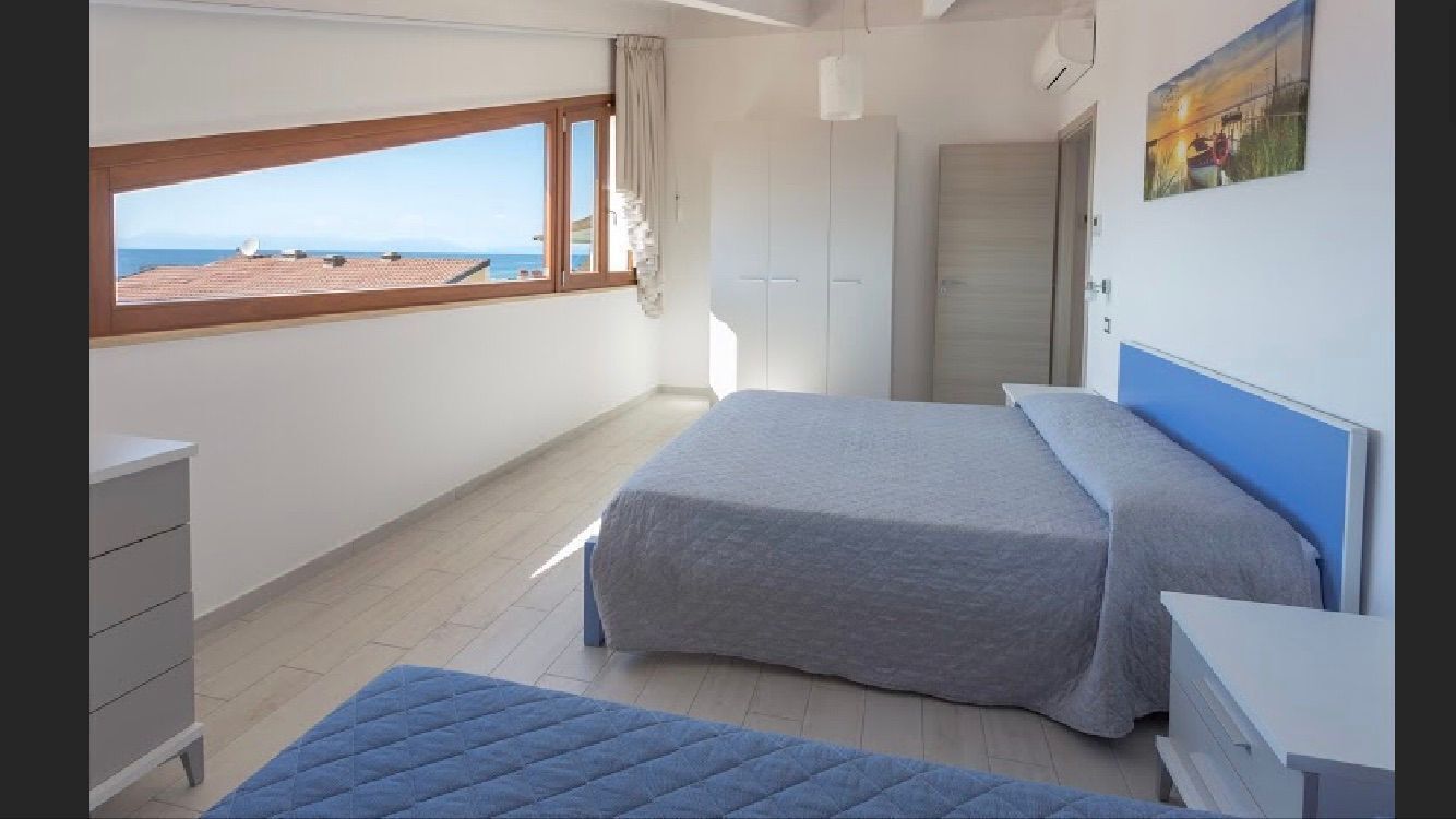 Apartamento Familiar, casa de banho privativa, vista para o mar (leucosia)
