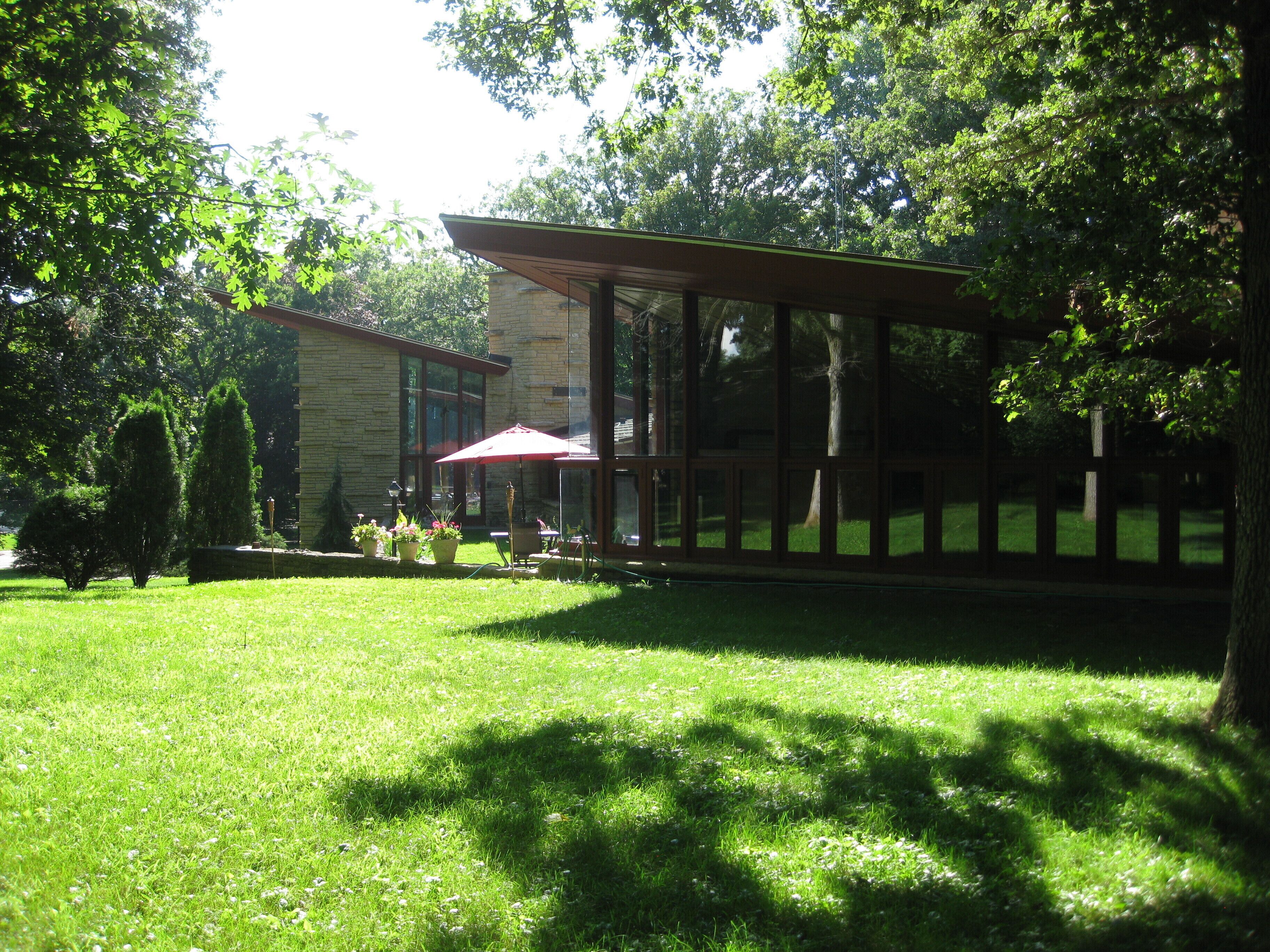 Frank Lloyd Wright overnight rental - The Elam House - Austin - 2024 ...